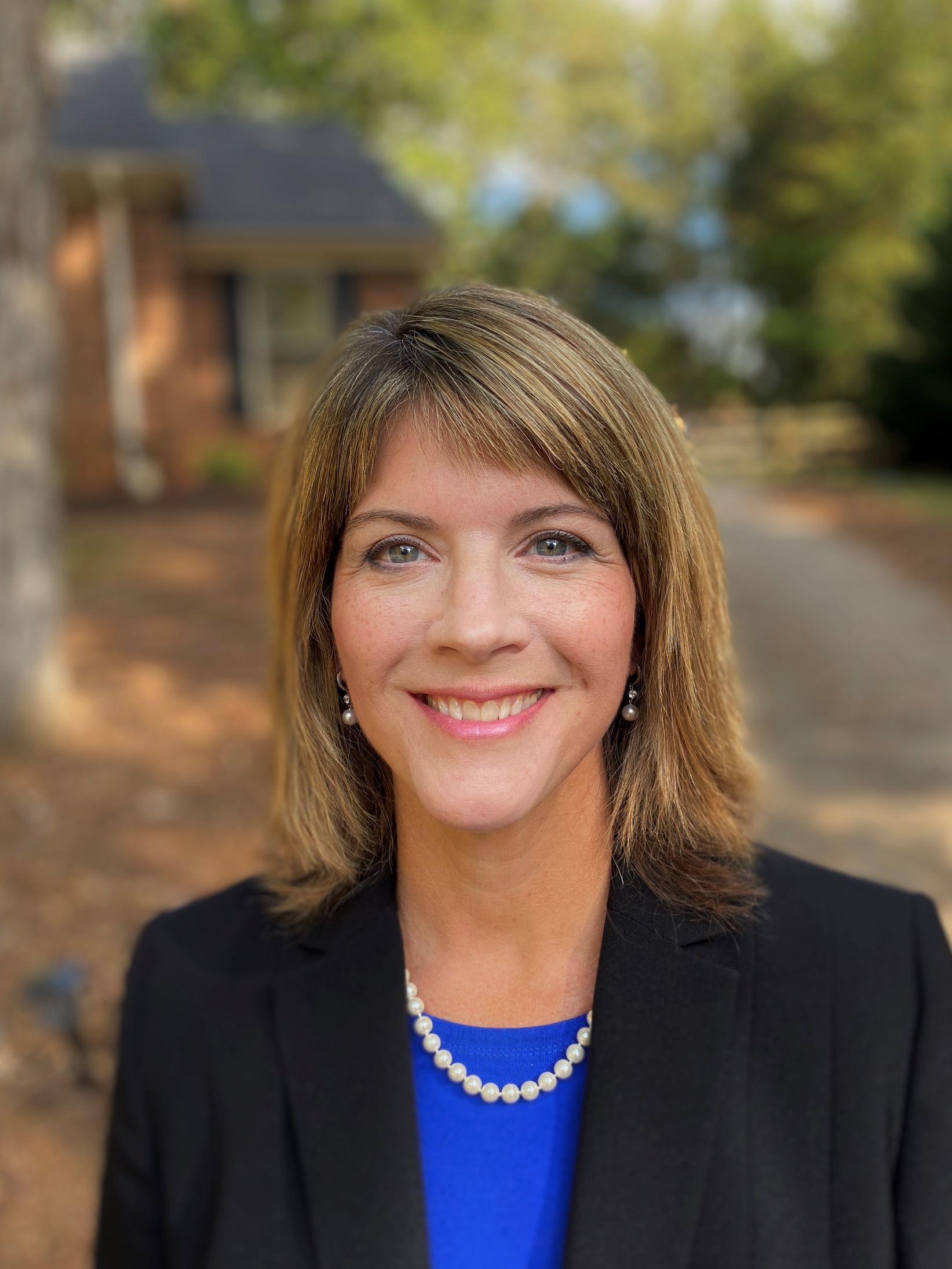 Donna Thompson - Portfolio